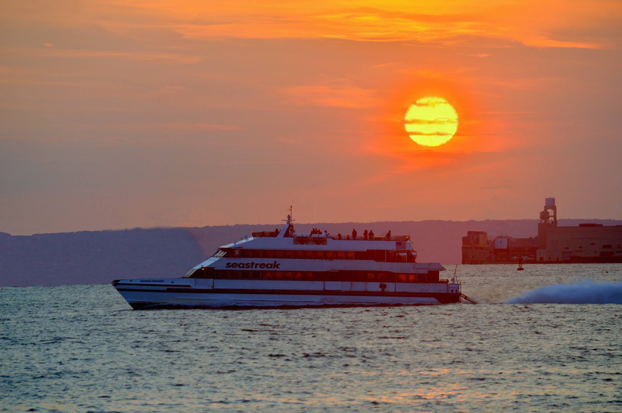 Seastreak Ferries | Seastreak Hits a Home Run With Ferry Service to ...